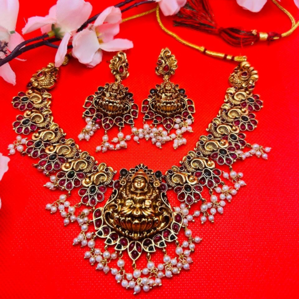 Celestial Charm – Goddess Lakshmi Pearl Necklace Set – Raja Rani Aur Hathi